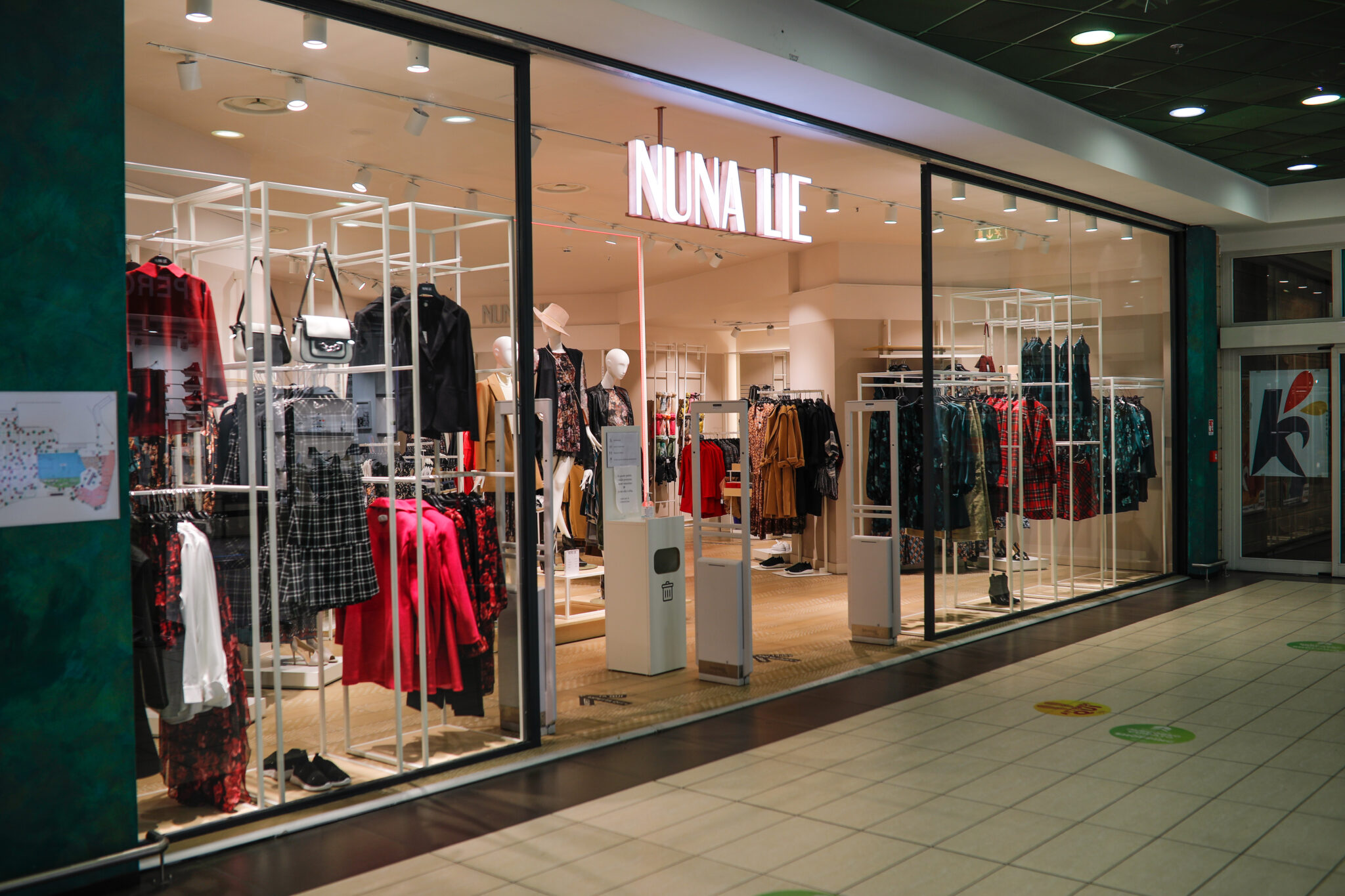 Nuna Lie - Centro Commerciale Katané - Gravina di Catania
